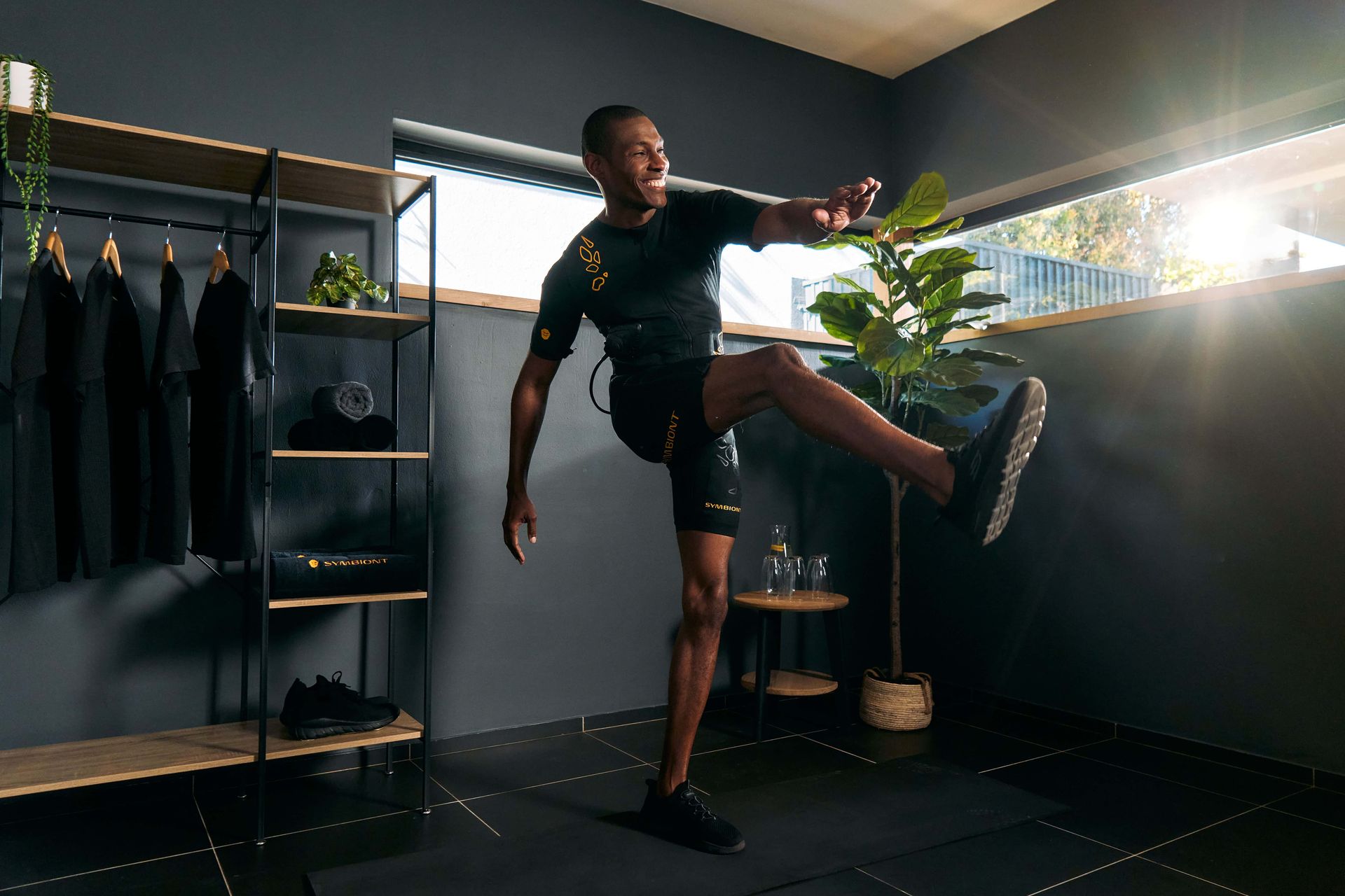 SYMBIONT EMS Experience | Work Out in Top EMS Studios